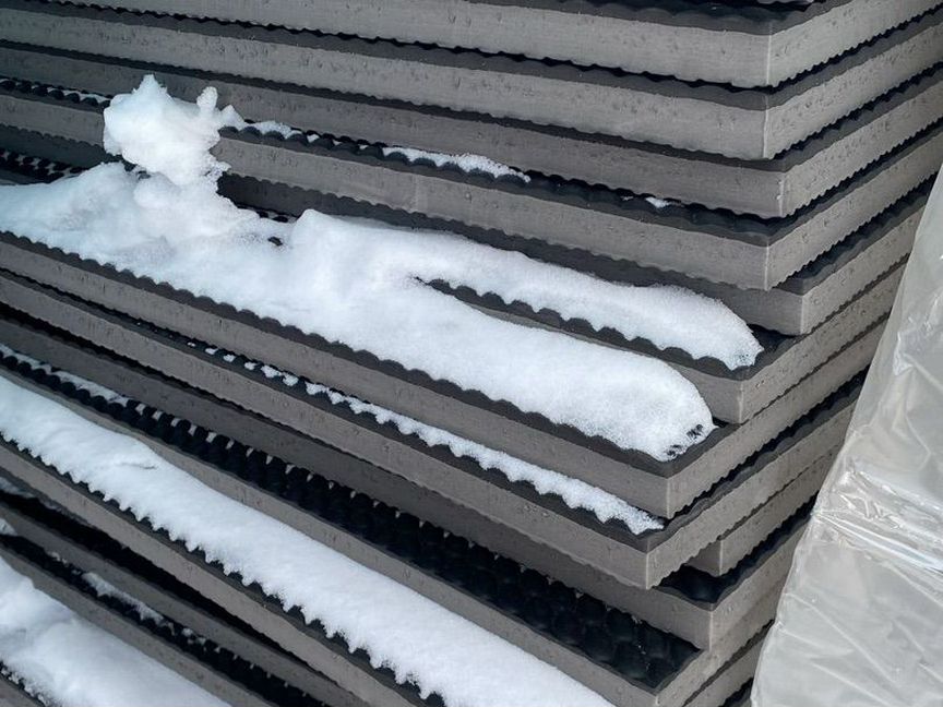 Мат-подстилка для коров и лошадей