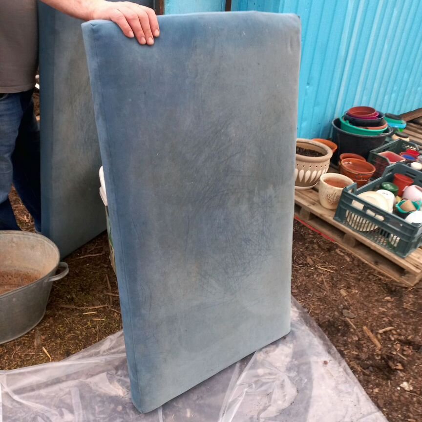 Лежанки для собак