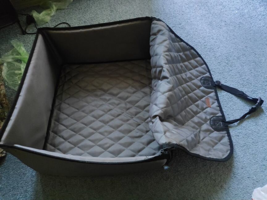 Чехол на сиденье для маленьких собак