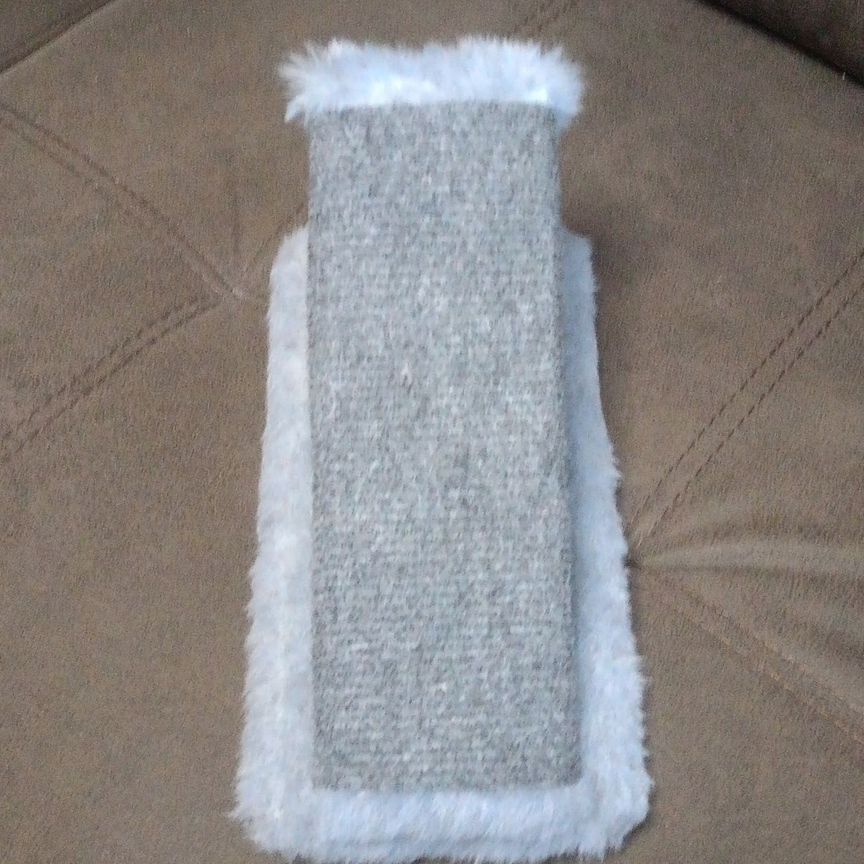 Когтеточка для кошек новая