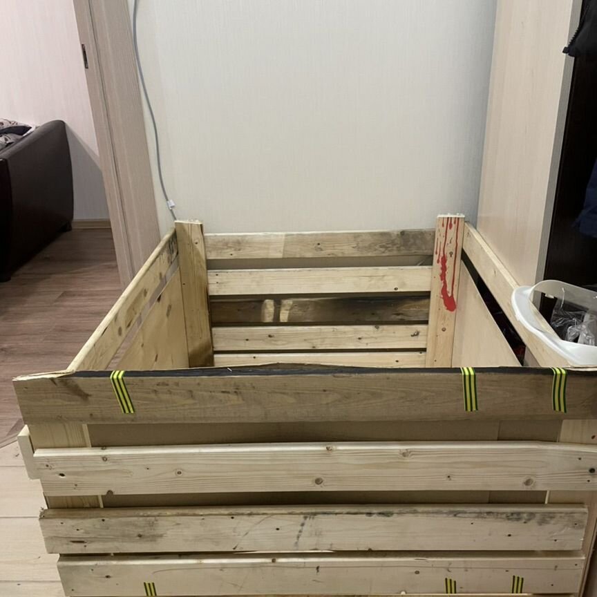 Деревянный Короб/ вольер