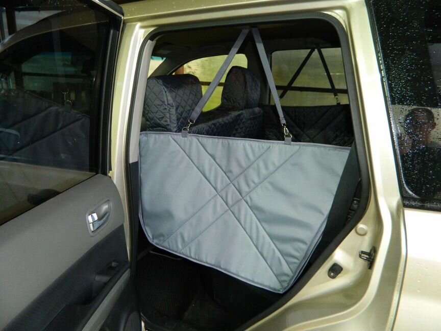 Автогамак для перевозки собак