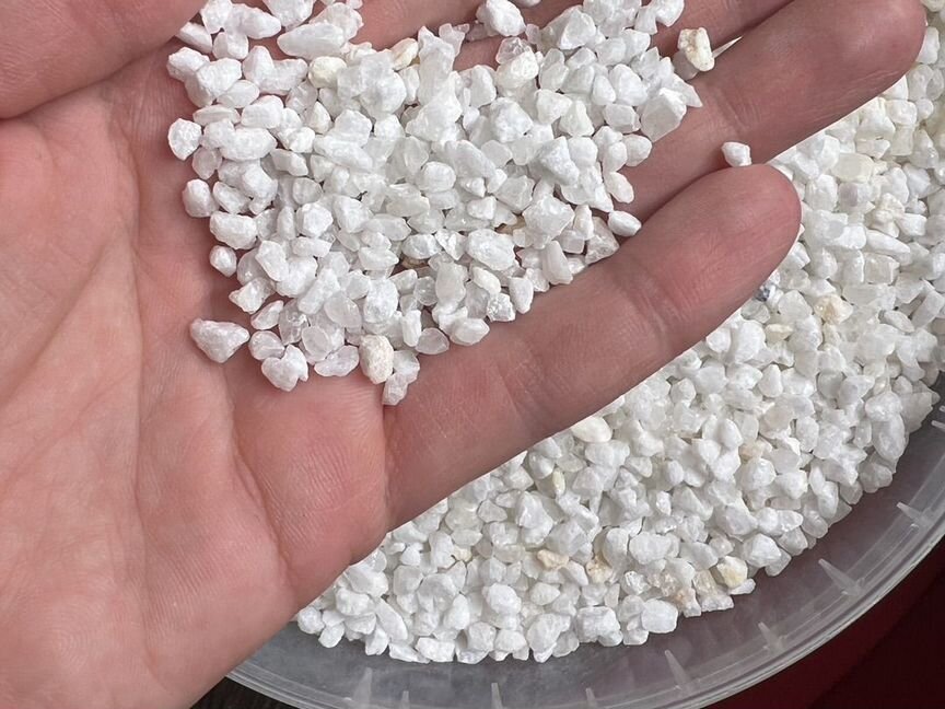 Грунт для аквариума белый мрамор 3-5 мм 2 кг