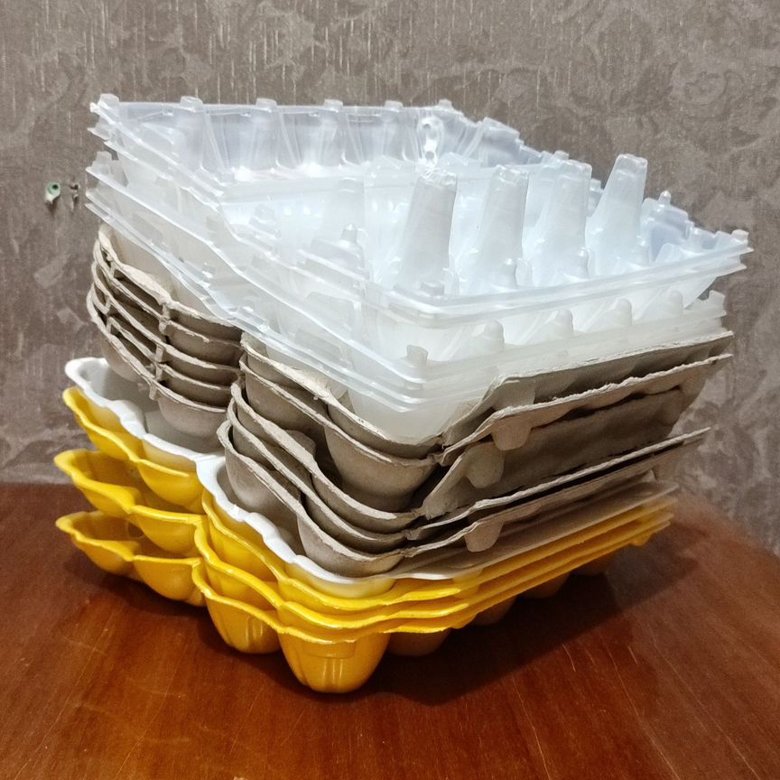 Лотки для яиц бу 14 шт