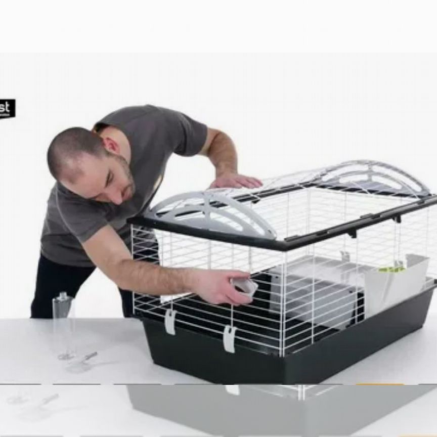 Б\у Клетка для кроликов и морских свинок Casita