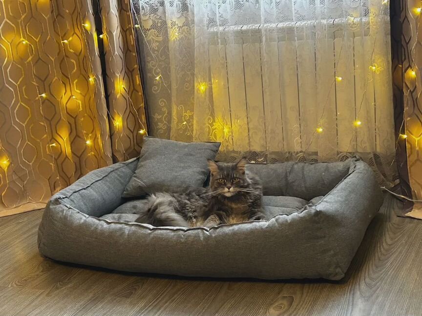 Лежанка для собачек и кошек
