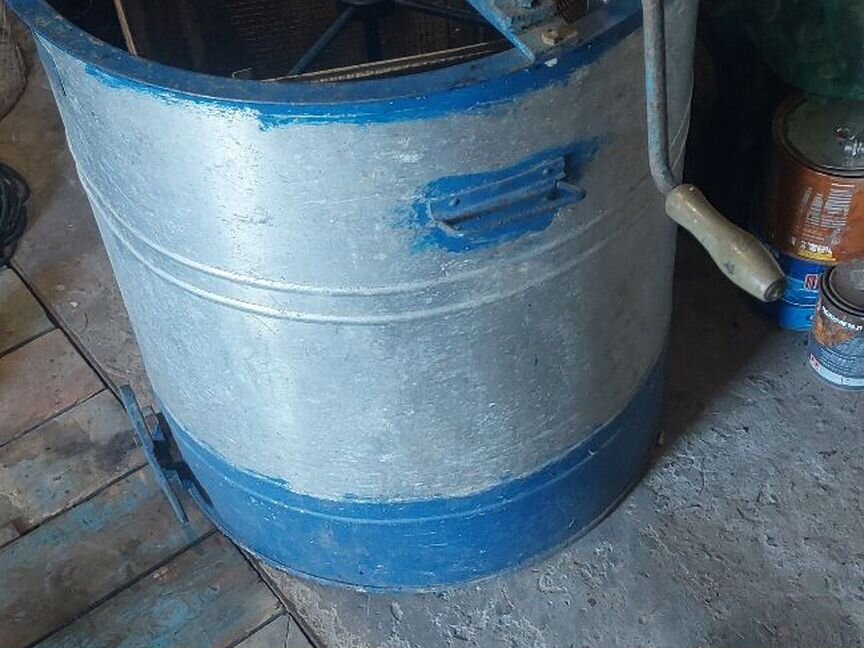 Медогонка 4х рамочная