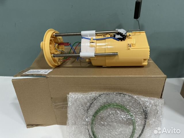 Насос топливный BMW 16117195471 оригинал купить в Москве с доставкой ...