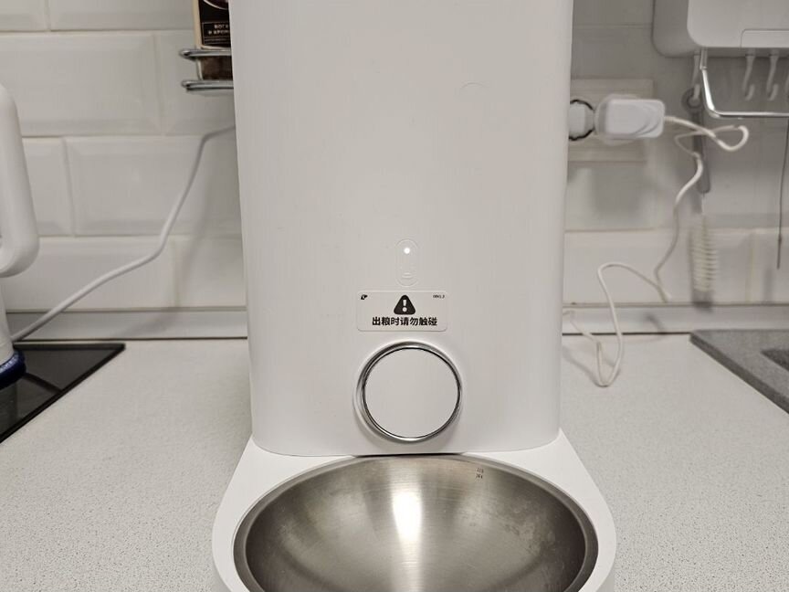 Автоматическая кормушка Petkit