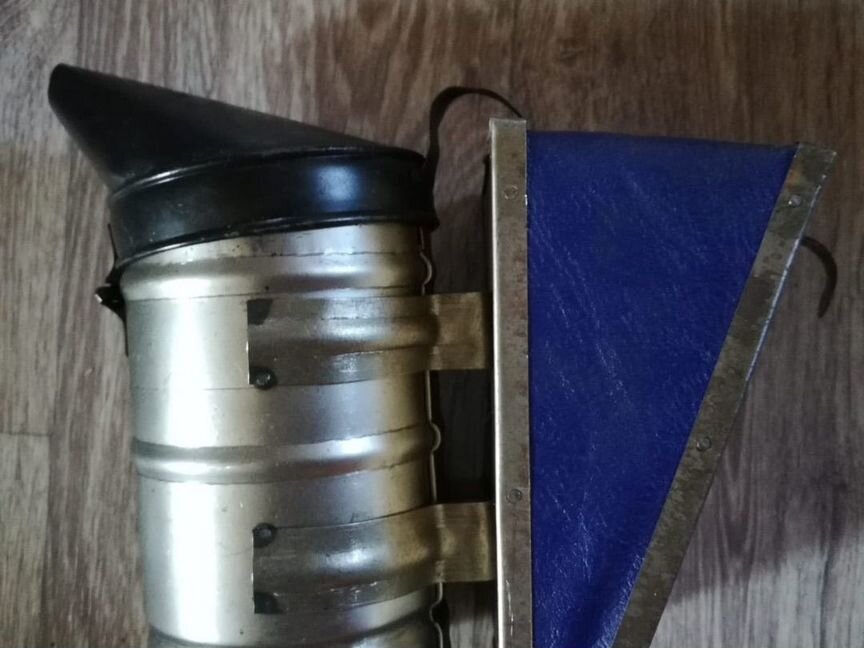 Дымарь для пчел