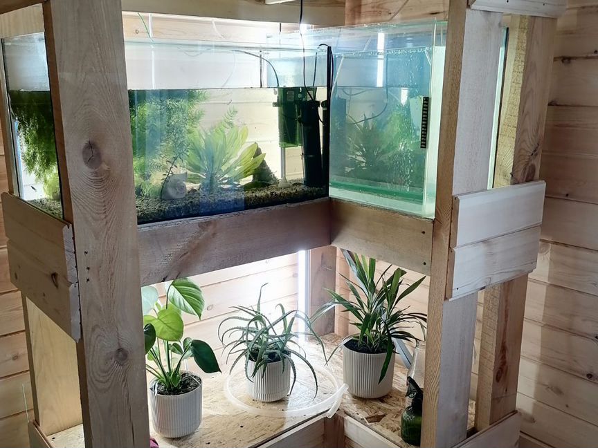 Стеллаж для аквариума