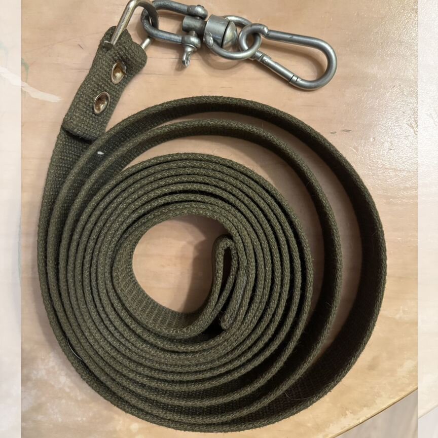 Поводок для собак