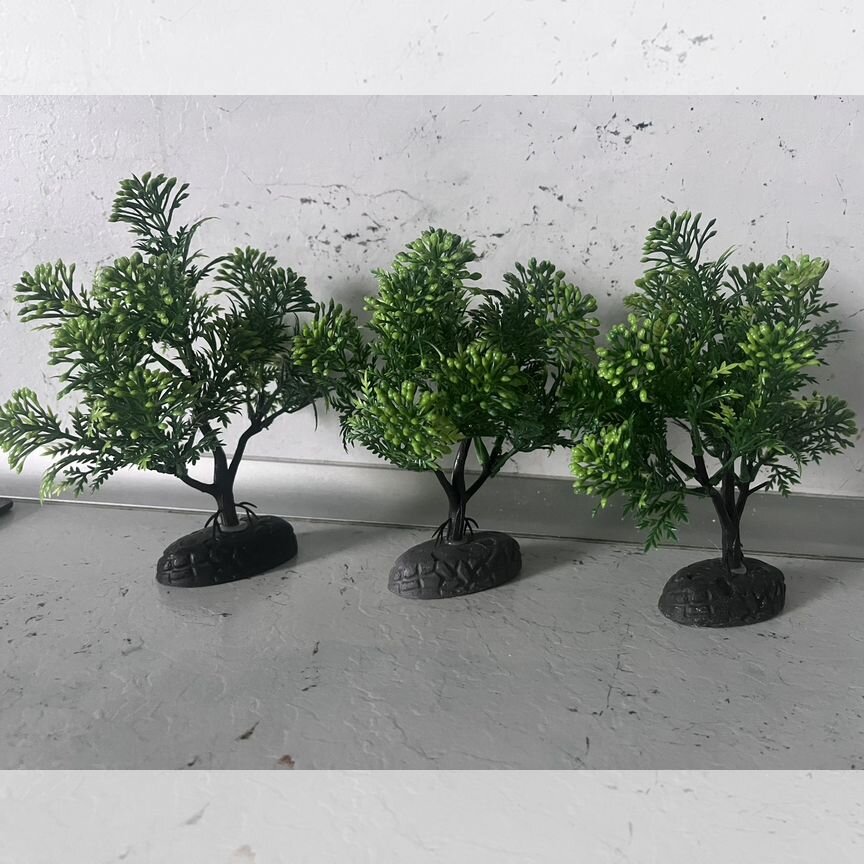 Искусственные растения в аквариум