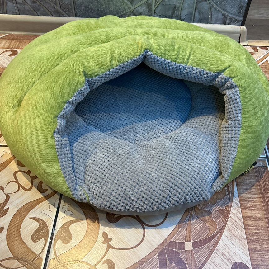 Лежанка для животных бу