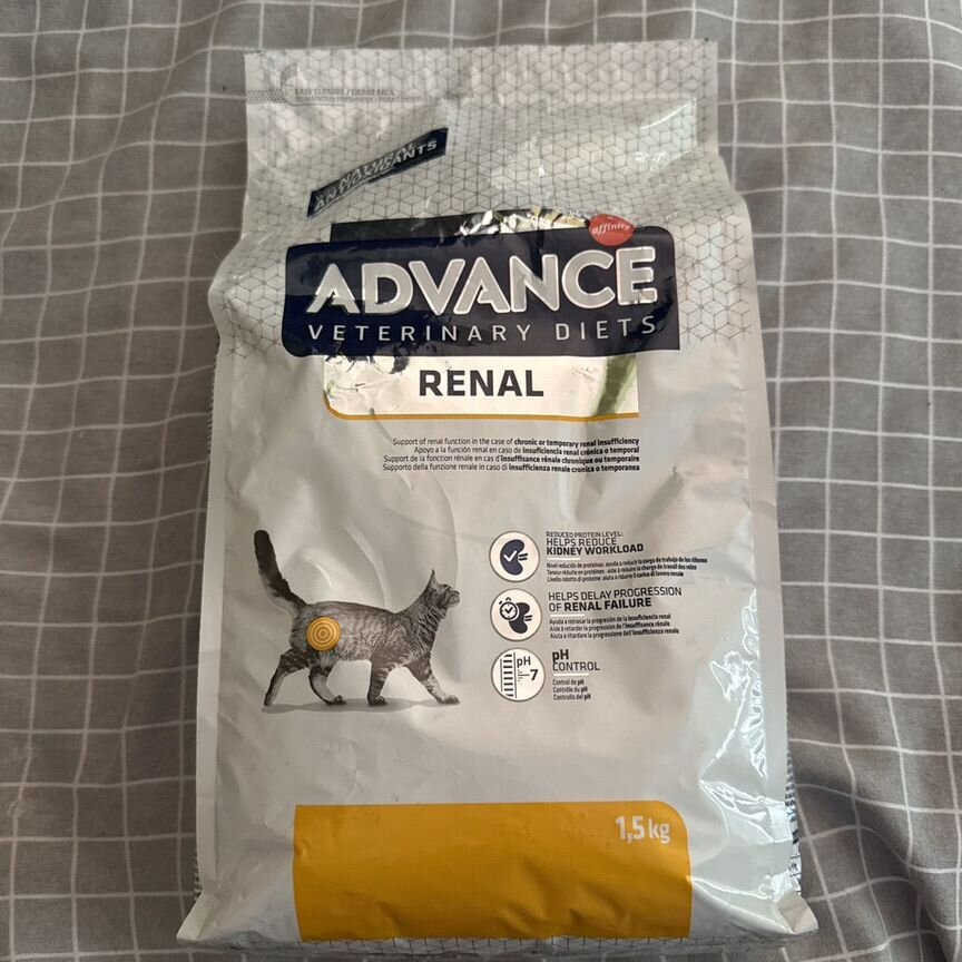 Корм для кошек Advance Renal