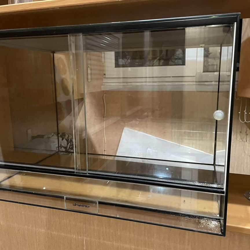 Террариум для рептилий б/у