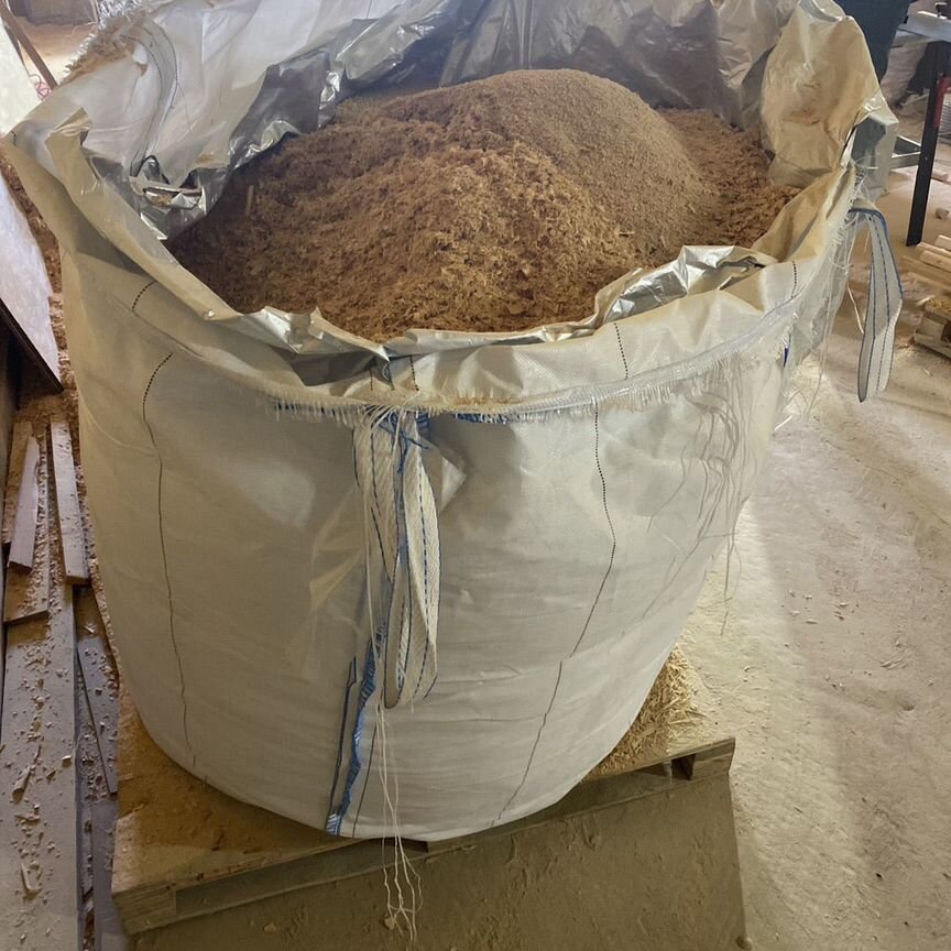 Опилки в бегах