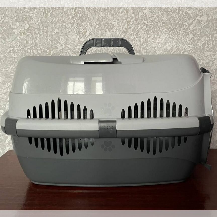 Переноска для кошек/собак