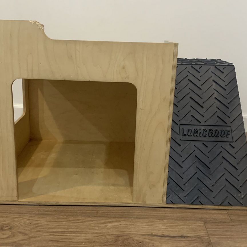 Домик будка для собаки