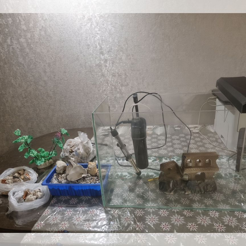 Аквариум 60 литров со всеми комплектующими