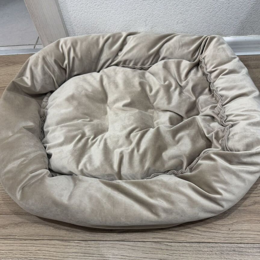 Кошачья лежанка