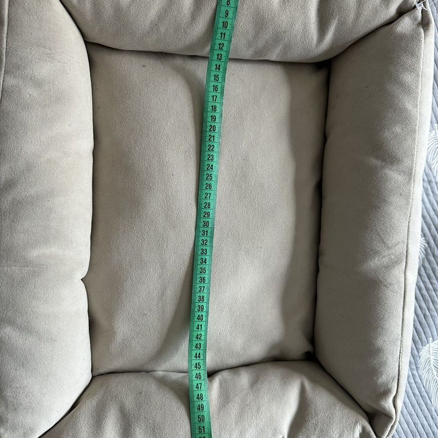 Лежанка для кошек и собачек