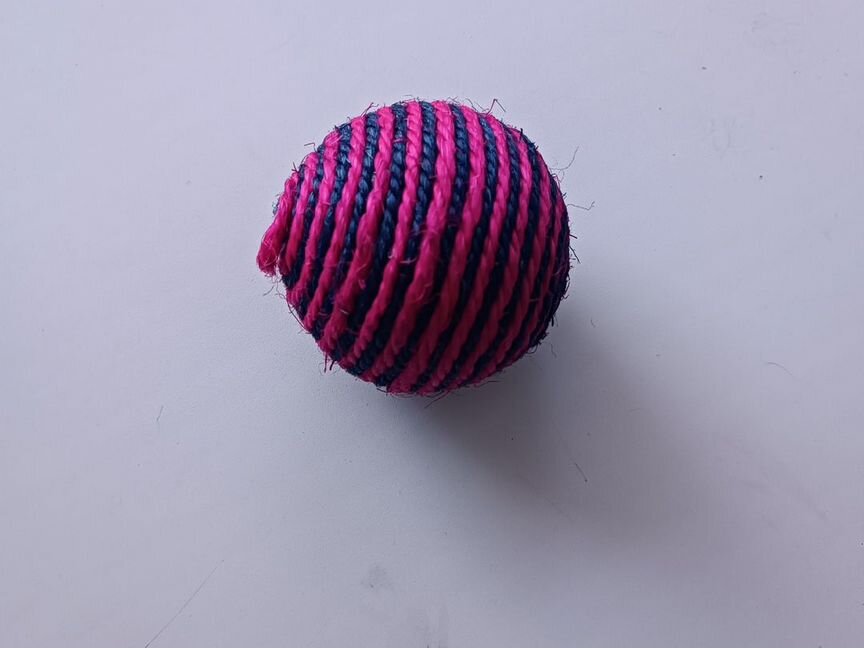 Клубок игрушка для кошек