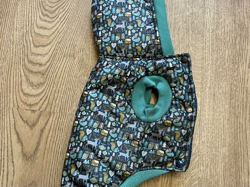 Попона зимняя для собак (жилет)