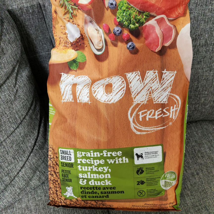 Корм для пожилых мелких собак Now fresh