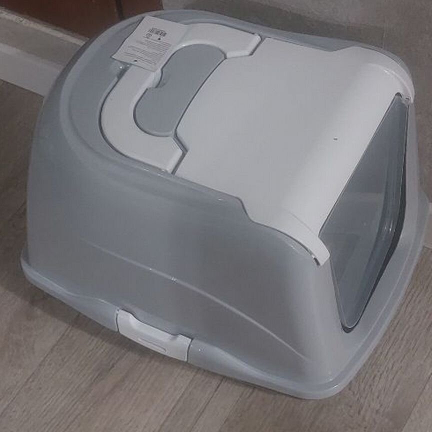 Закрытый лоток для кошек большой новый
