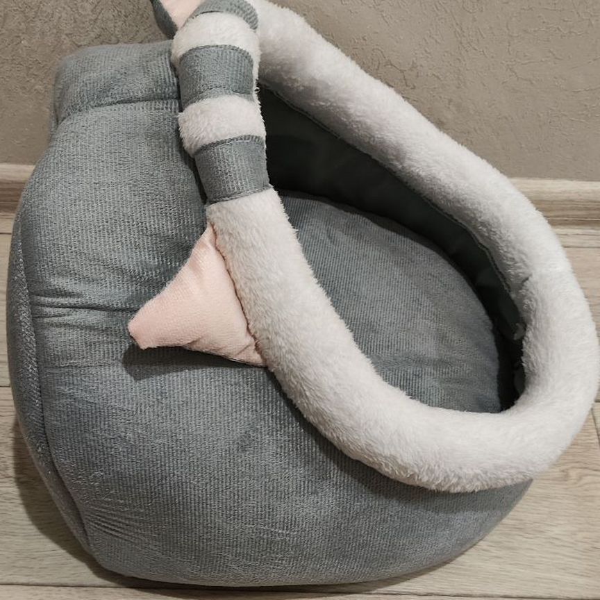 Домик для кошек и собак