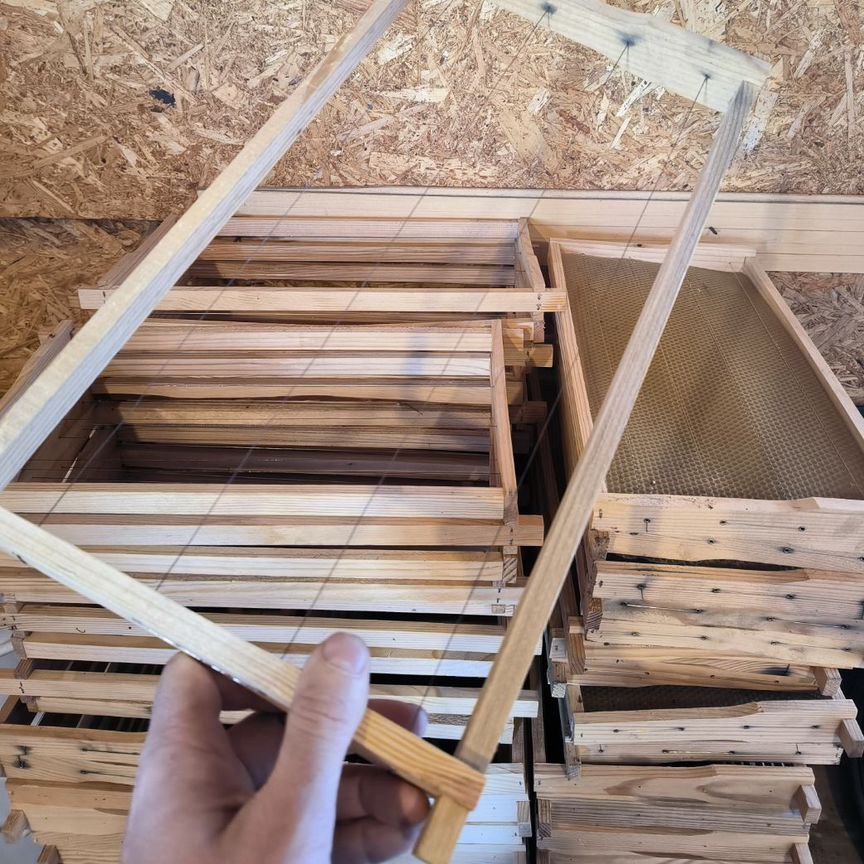 Рамки для ульев Рута на 230 собранные