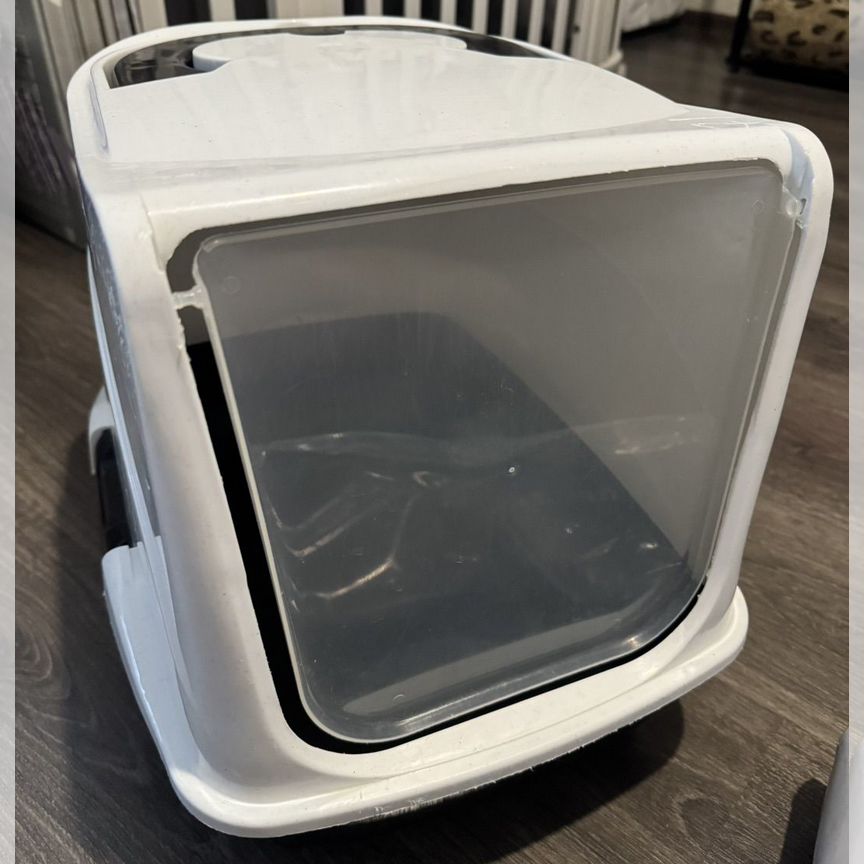 Кошачий лоток закрытый