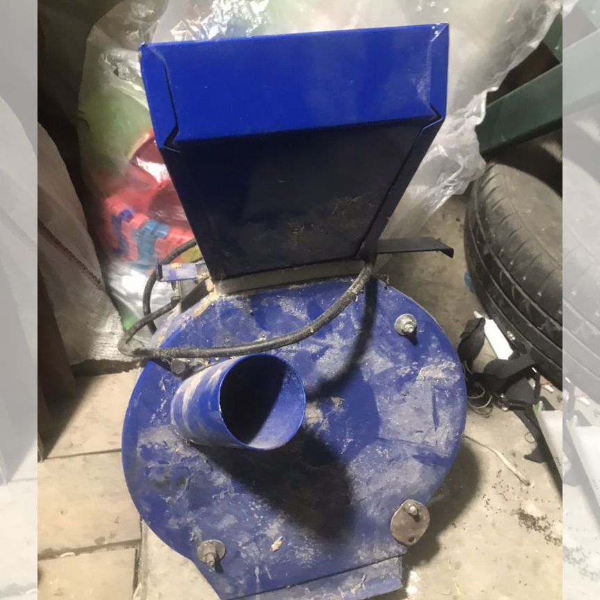 Крупорушка зернодробилка