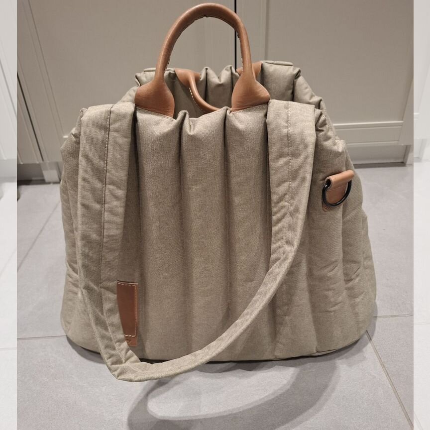 Переноска для средних собак