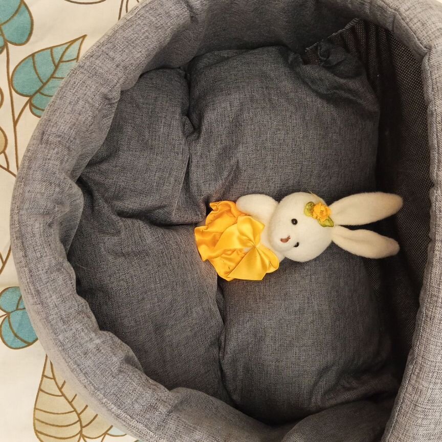 Лежанка для маленьких собак