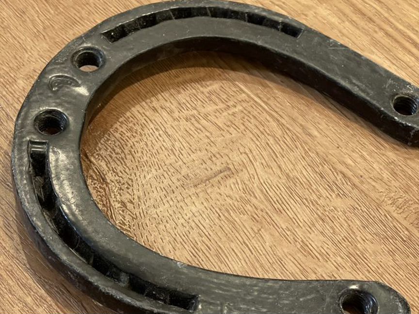 Подкова для лошади