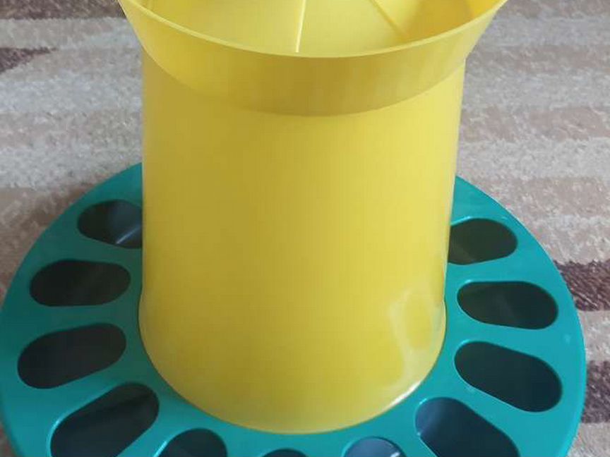 Кормушка для птиц