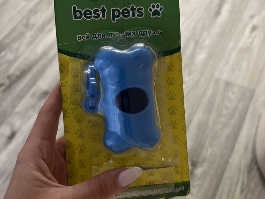 Контейнер, диспенсер под пакеты для выгула собак