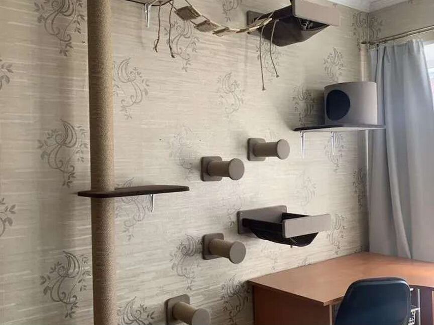 Настенный домик для кошки на заказ