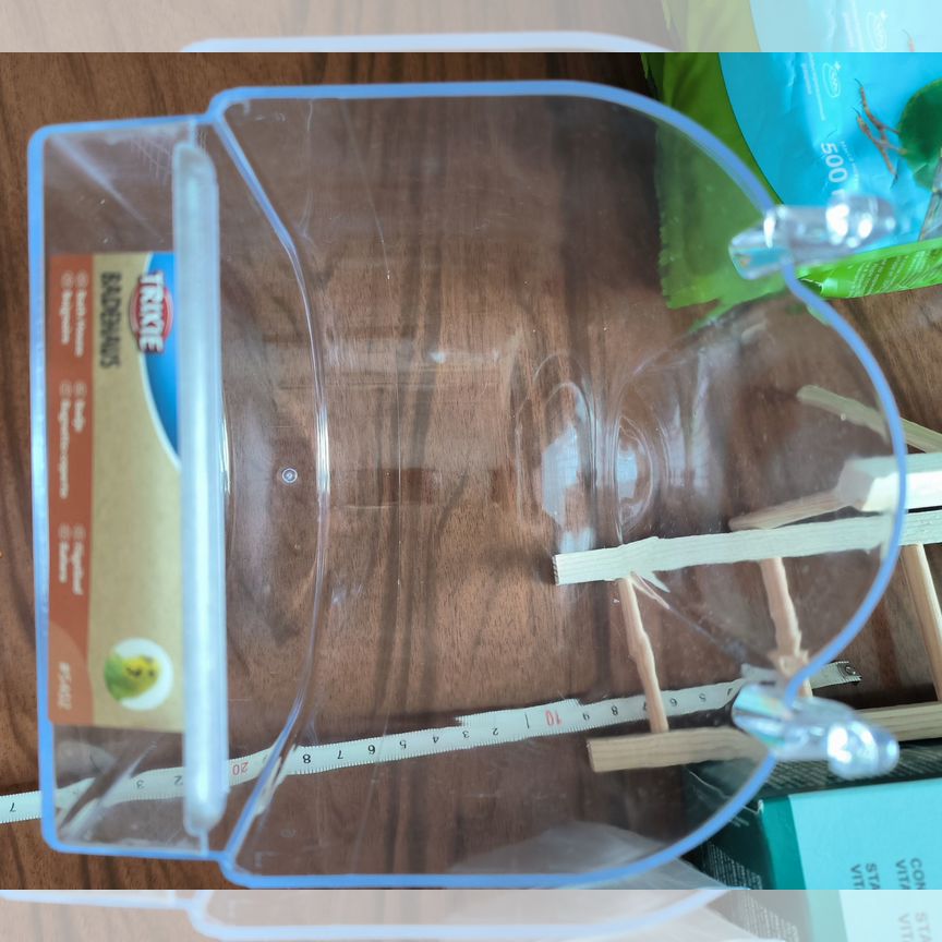 Товары для попугаев