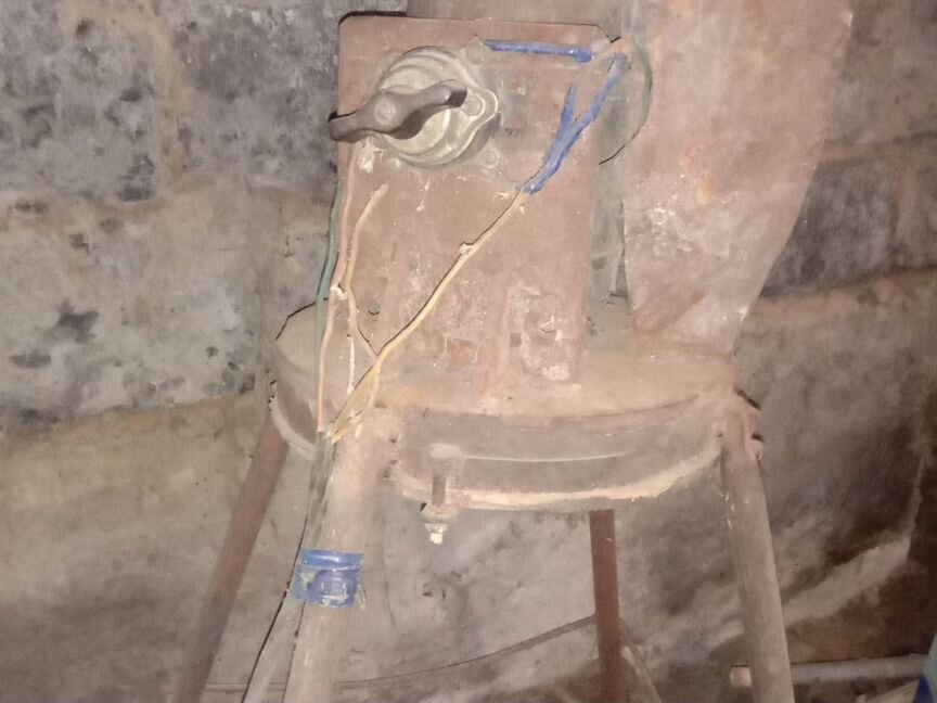 Дробилка для зерна бу