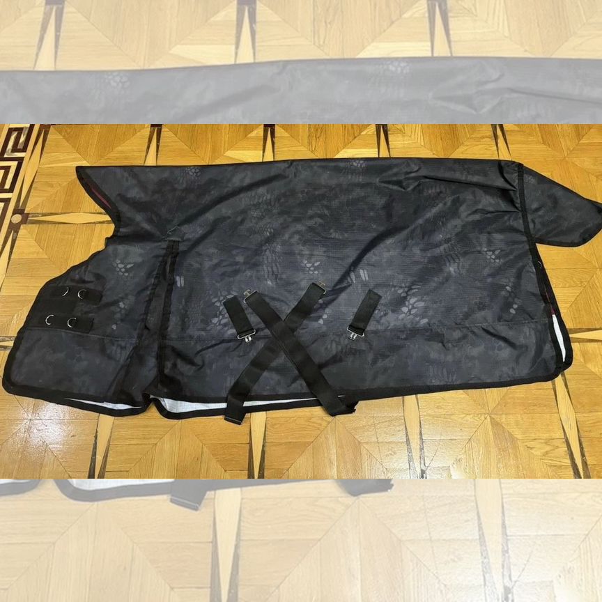 Попона для лошади дождевая