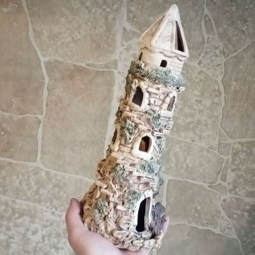 Аквариумная башня