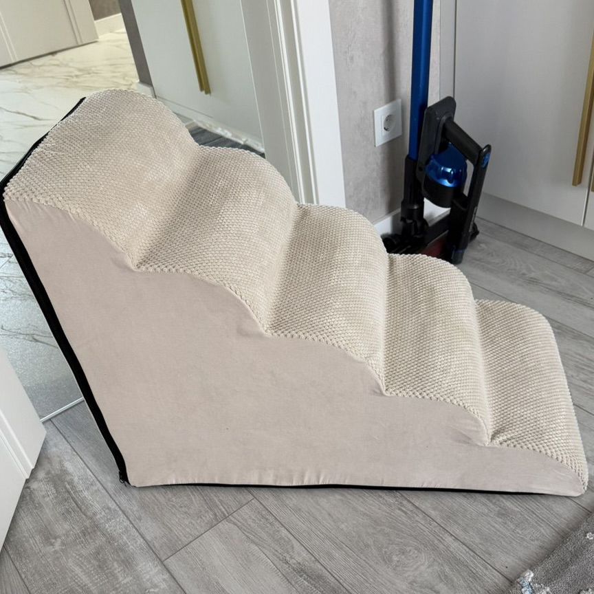 Лестница для собак