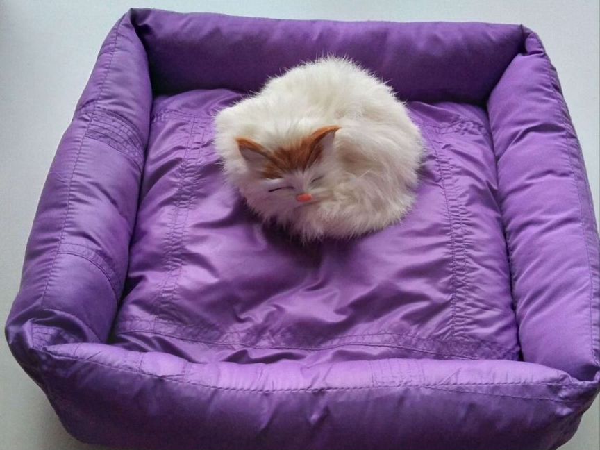Лежанка для щеночка или котенка