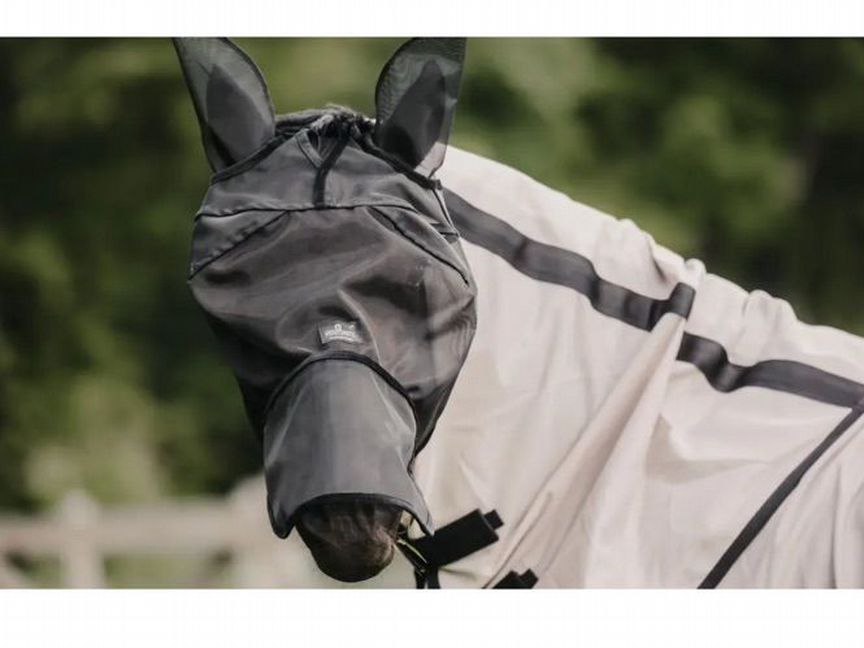 Маска от насекомых для лошадей