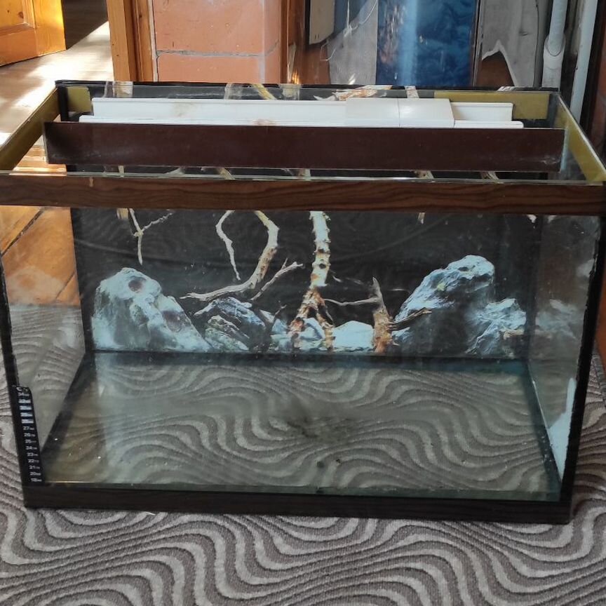 Аквариум на 65 литров