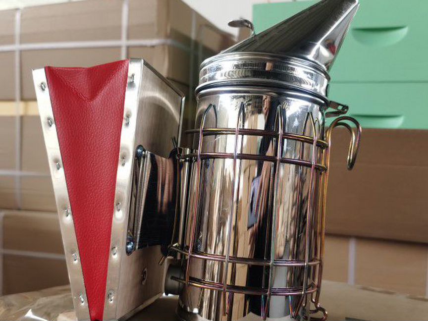 Дымарь для окуривания пчёл