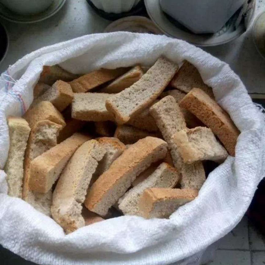 Сухари хлебные